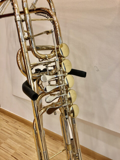 Sousaphon/Ophikleide/Cimbasso/Helikon | Deutsches Tubaforum